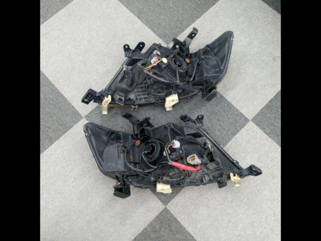 ★さらに値下げしました!!★ 【セレナ/C26前期】NISSAN純正ハロゲンヘッドライト | カー用品 ボディパーツ ヘッドライトを通販で購入 ...