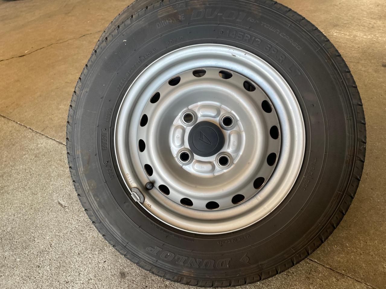 ダイハツ ハイゼット 純正ホイール+ DUNLOP DV01 | カー用品 タイヤホイールセット 12インチタイヤホイールセットを通販で購入 ...