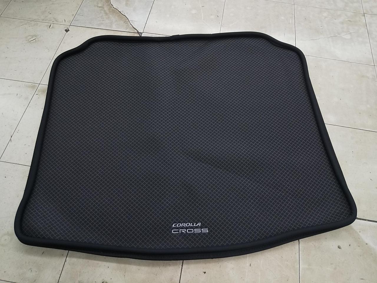 トヨタ ZSG10 カローラクロス純正オプション ソフトラゲッジマット | カー用品 インテリア その他インテリアを通販で購入する | 中古 ...