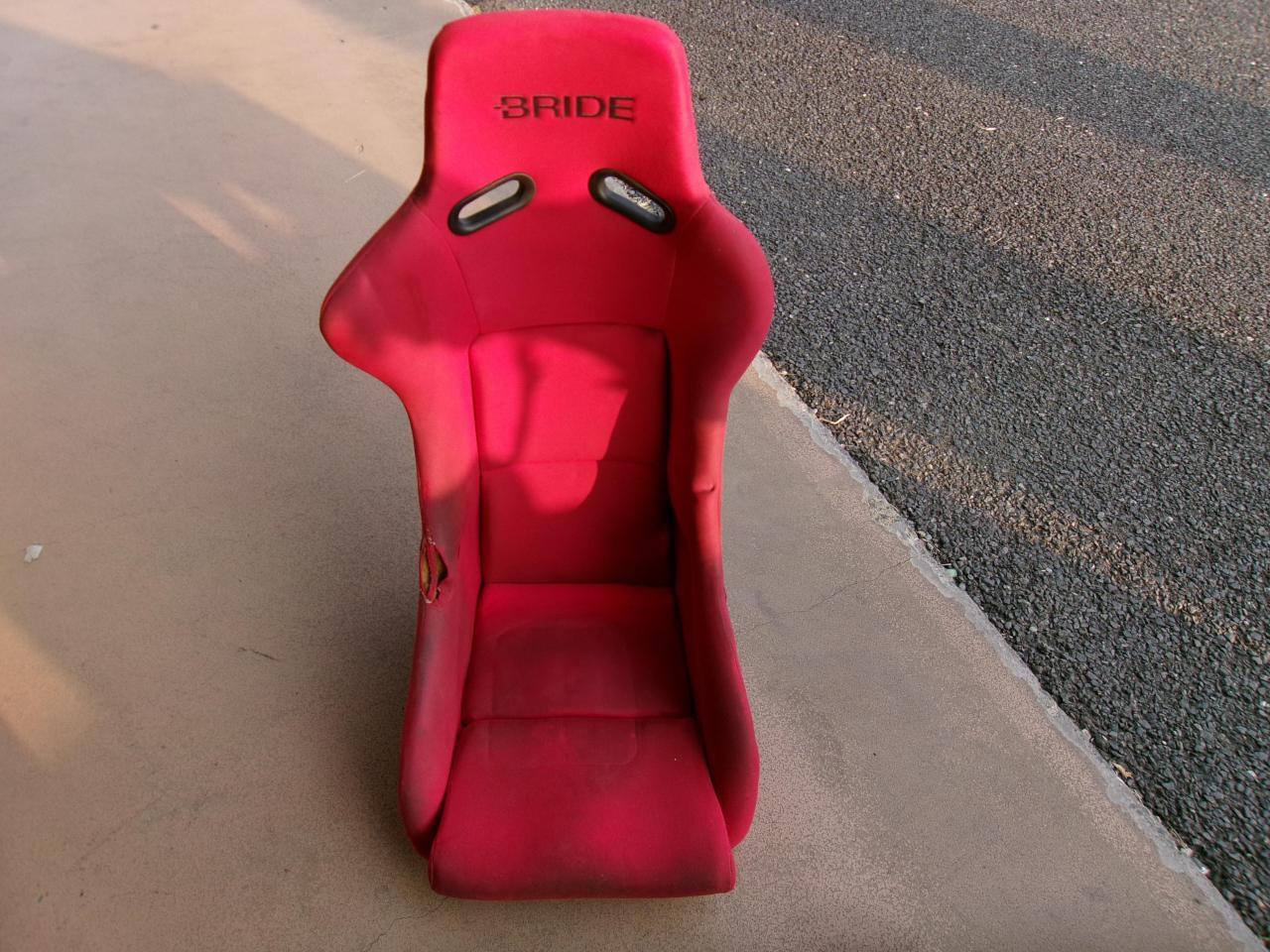 【BRIDE】ARTIS(フルバケットシート) | カー用品 シート フルバケットシート(ブリッド)の通販 | アップガレージ 中古カー ...