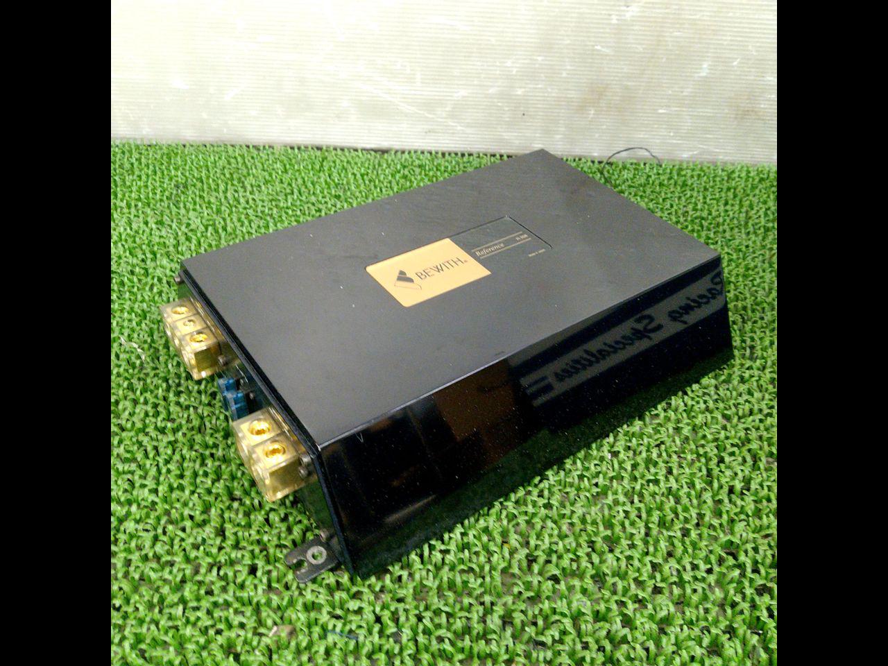 ☆プライスダウン☆ BEWITH Reference R-208S 2chパワーアンプ | カー用品 アンプを通販で購入する | 中古カー＆バイク用品の販売ならアップガレージ