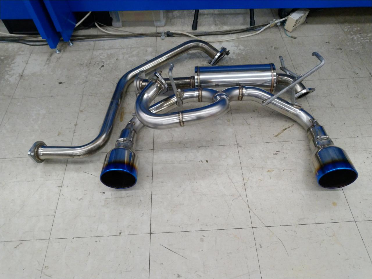 【ジムニー/JB64W】BLITZ NUR-SPEC Exhaust System カスタムエディション VS | カー用品 吸気・排気系 マフラーを通販で購入する | 中古カー＆バイク用品の ...