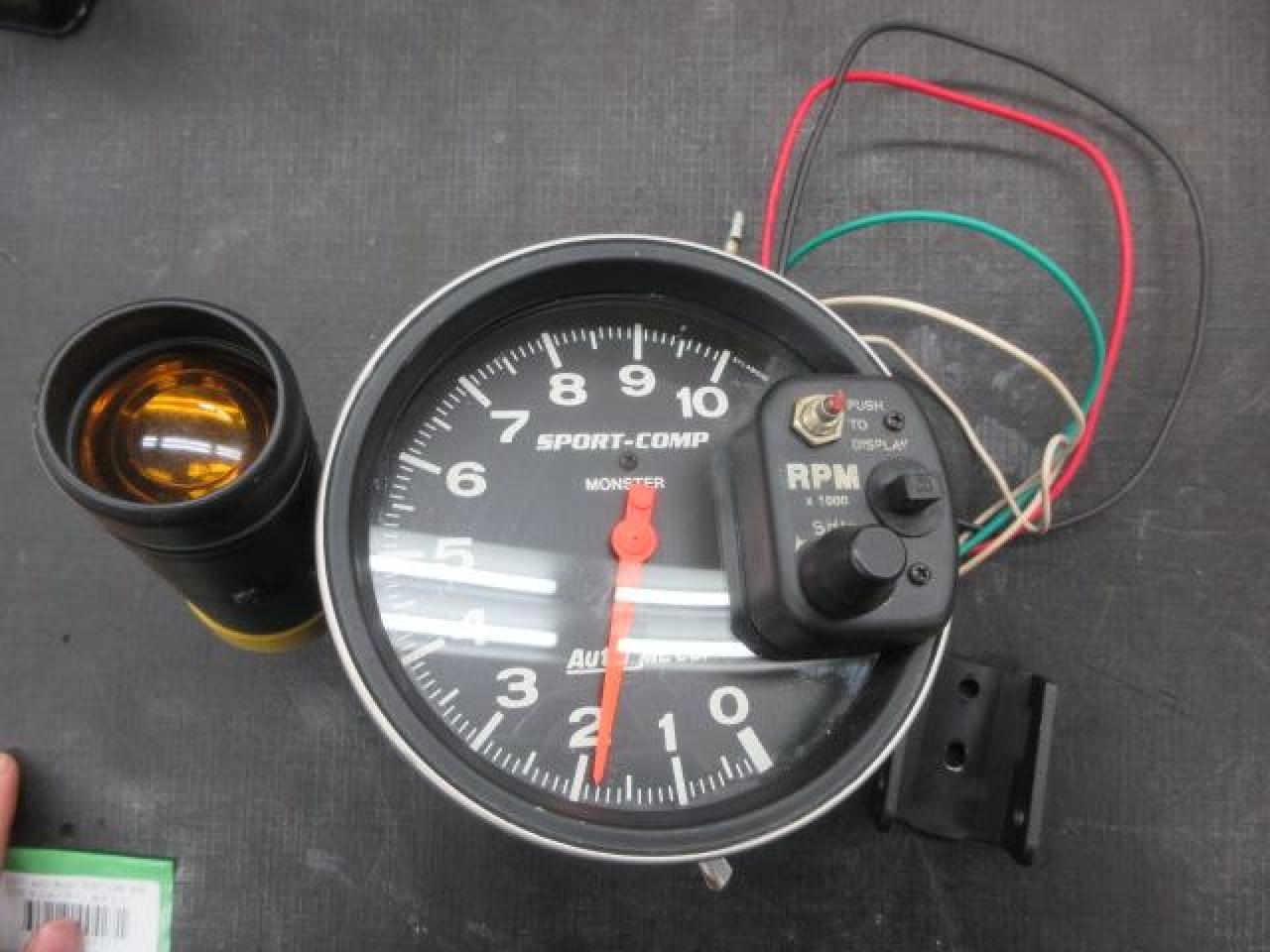 Auto Meter SPORT-COMP MONSTER(タコメーター) | カー用品 メーター系 メーターを通販で購入する | 中古カー ...