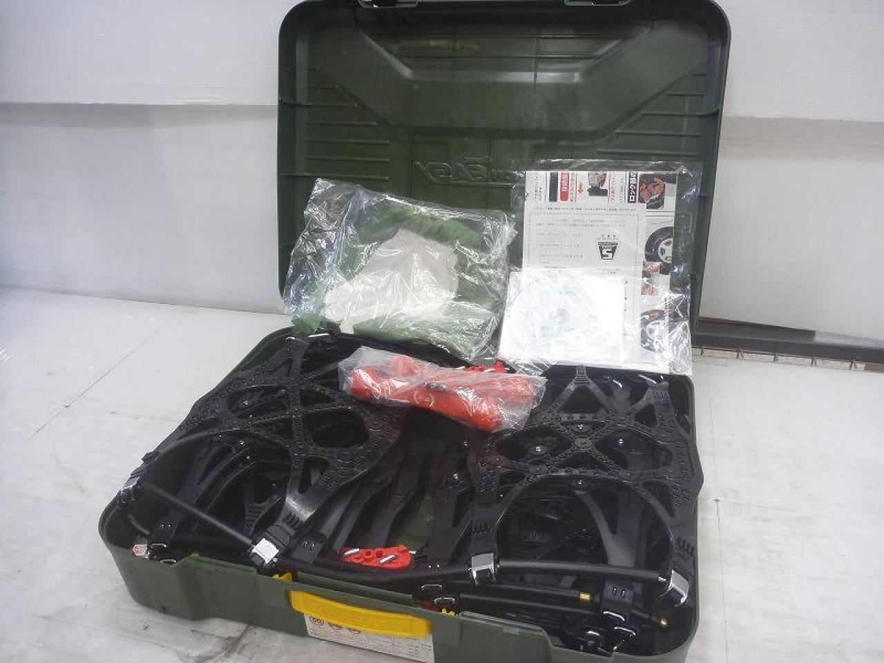 CAR-MATE(カーメイト) BIATHLON Quick EASY【QE11L】 | カー用品 タイヤホイール関連 チェーンを通販で購入する | 中古カー＆バイク用品の販売ならアップガレージ