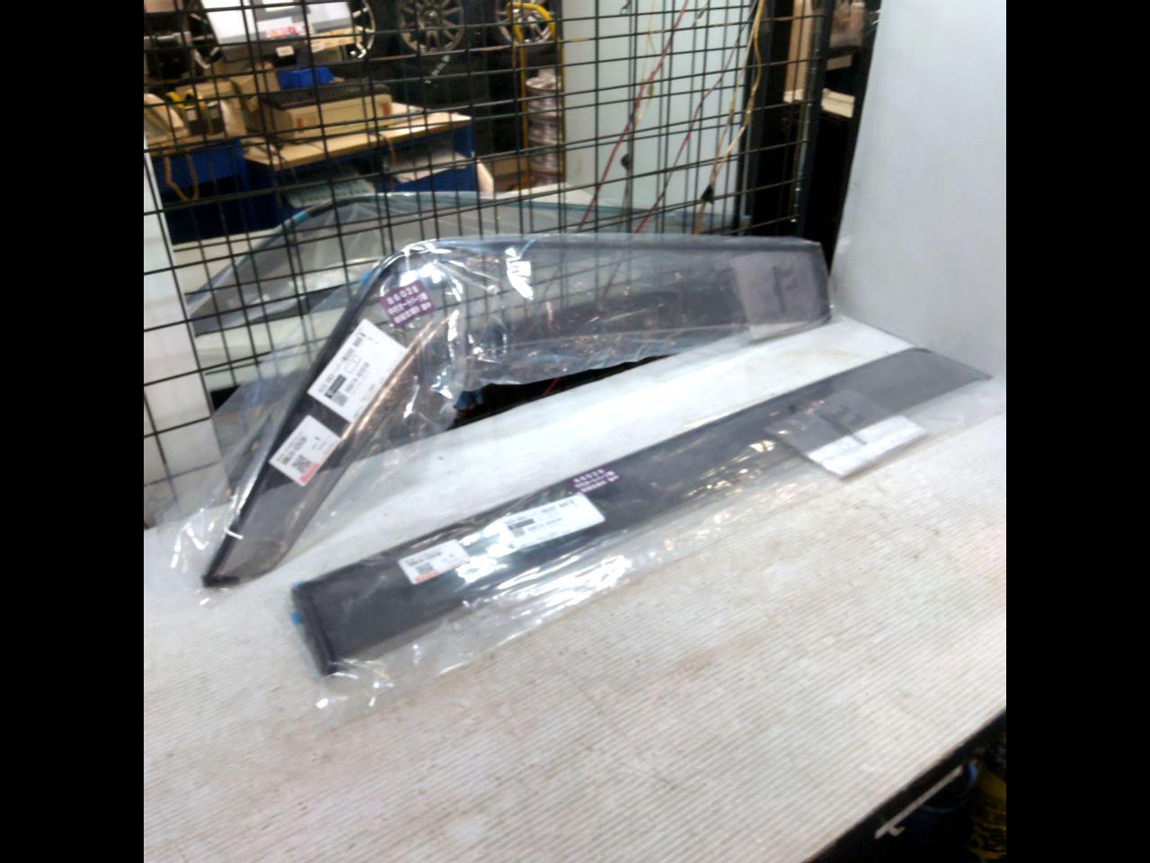 DAIHATSU ムーヴキャンバス純正ドアバイザー【08614-K2038/08616-K2036】※左側前後のみ ★価格見直しました!★ ...