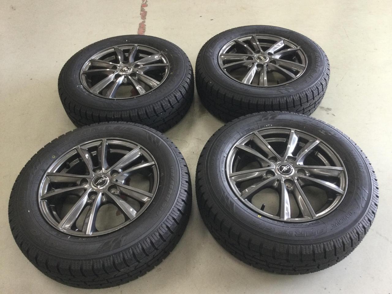 weds(ウェッズ) NIRVANA + TOYO(トーヨー) OBSERVE GARIT GIZ 4本セット | カー用品 スタッドレスタイヤホイールセット 15インチスタッドレスタイヤ ...