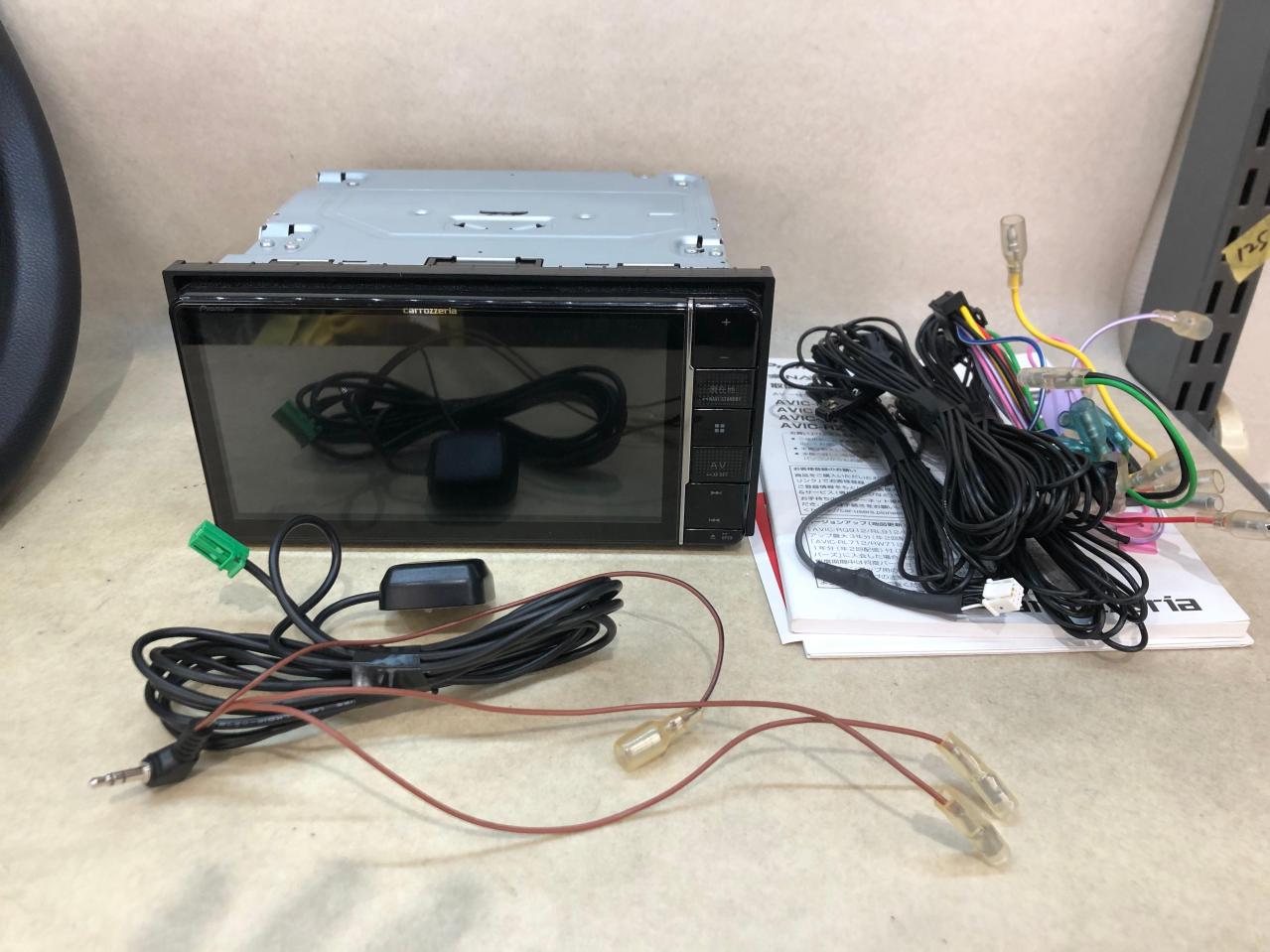 【carrozzeria】AVIC-RW712 地図データ2021年 2022年モデル フルセグ/CD/DVD/BT/USB対応 | カー用品 ...