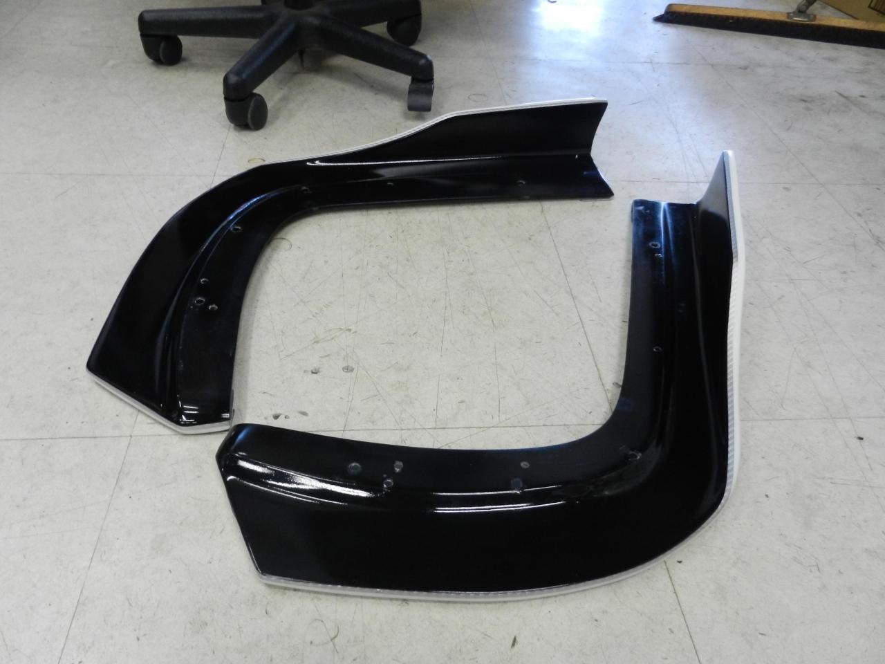 【NV350/キャラバン】BodyLine FRP フロントカナード | カー用品 ボディパーツ フロントエアロの通販 | アップガレージ ...