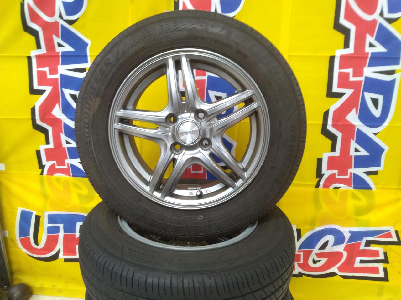 HOT STUFF(ホットスタッフ) WAREN(ヴァーレン) WR5 + GOODYEAR(グッドイヤー) GOODYEAR E-Grip ...