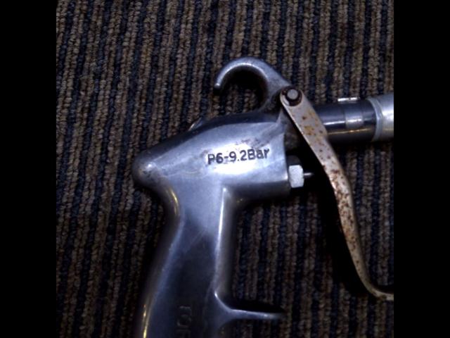 TORNADOR(トルネダー) エア泡ガン? P6-9.2Bar 【高圧洗浄用?】 | 中古品 | アップガレージ 大分店 | カー用品 メンテナンス 工具を通販で購入する | 中古カー ...