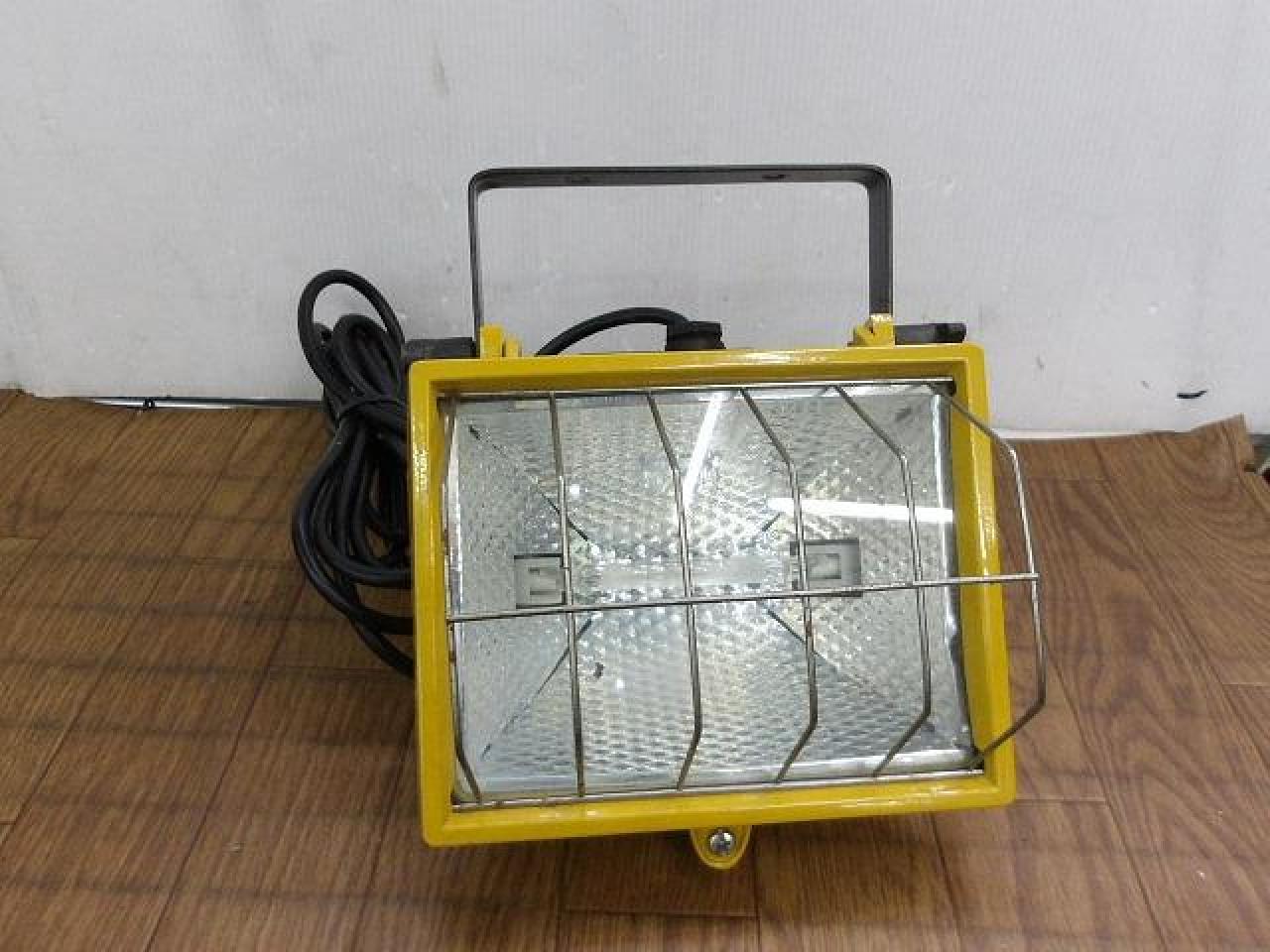 【WG】SHINKO ハロゲン投光器 CHL-500A-1 | 中古品 | アップガレージ 大阪門真店 | 総合リユース その他を通販で購入する | 中古カー＆バイク用品の販売ならアップガレージ