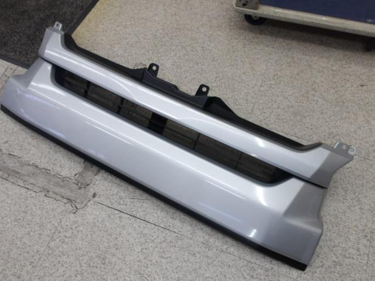 【トヨタ純正】フロントグリル(53100-26390) | 中古品 | アップガレージ 尼崎インター店 | カー用品 ボディパーツ グリルを ...