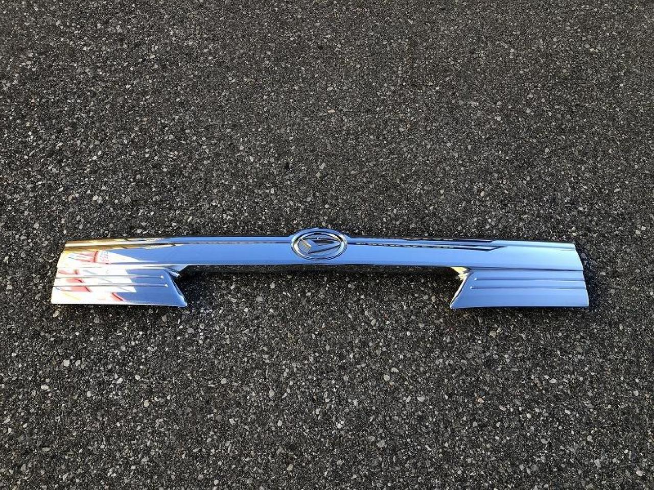 【ダイハツ純正】[76802-B2090]純正リアガーニッシュ | 中古品 | アップガレージ 滋賀彦根店 | カー用品 ボディパーツ その他 ...