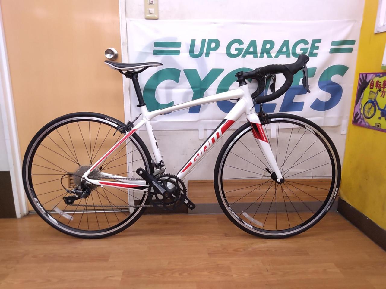 GIANT CONTEND2 700×25C 2×8S アルミフレームロードバイク 2017年モデル ホワイト･レッド･ブラック | ロードバイクを通販で購入する | 中古自転車・自転車パーツ ...