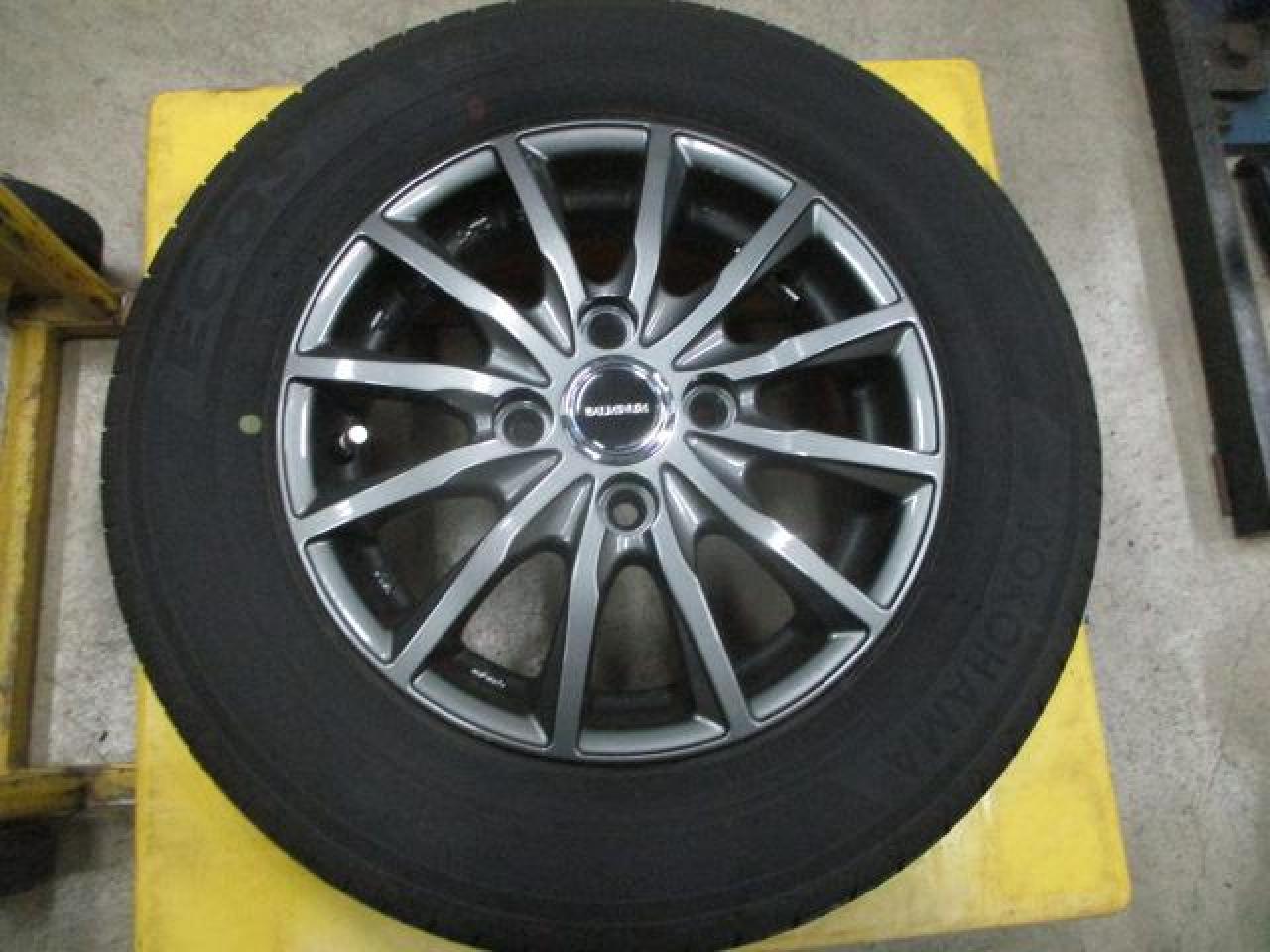 BRIDGESTONE BALMINUM AR12 + YOKOHAMA ECOS ES31 (X01108) | カー用品 タイヤホイールセット 13インチタイヤホイールセットを通販で購入 ...