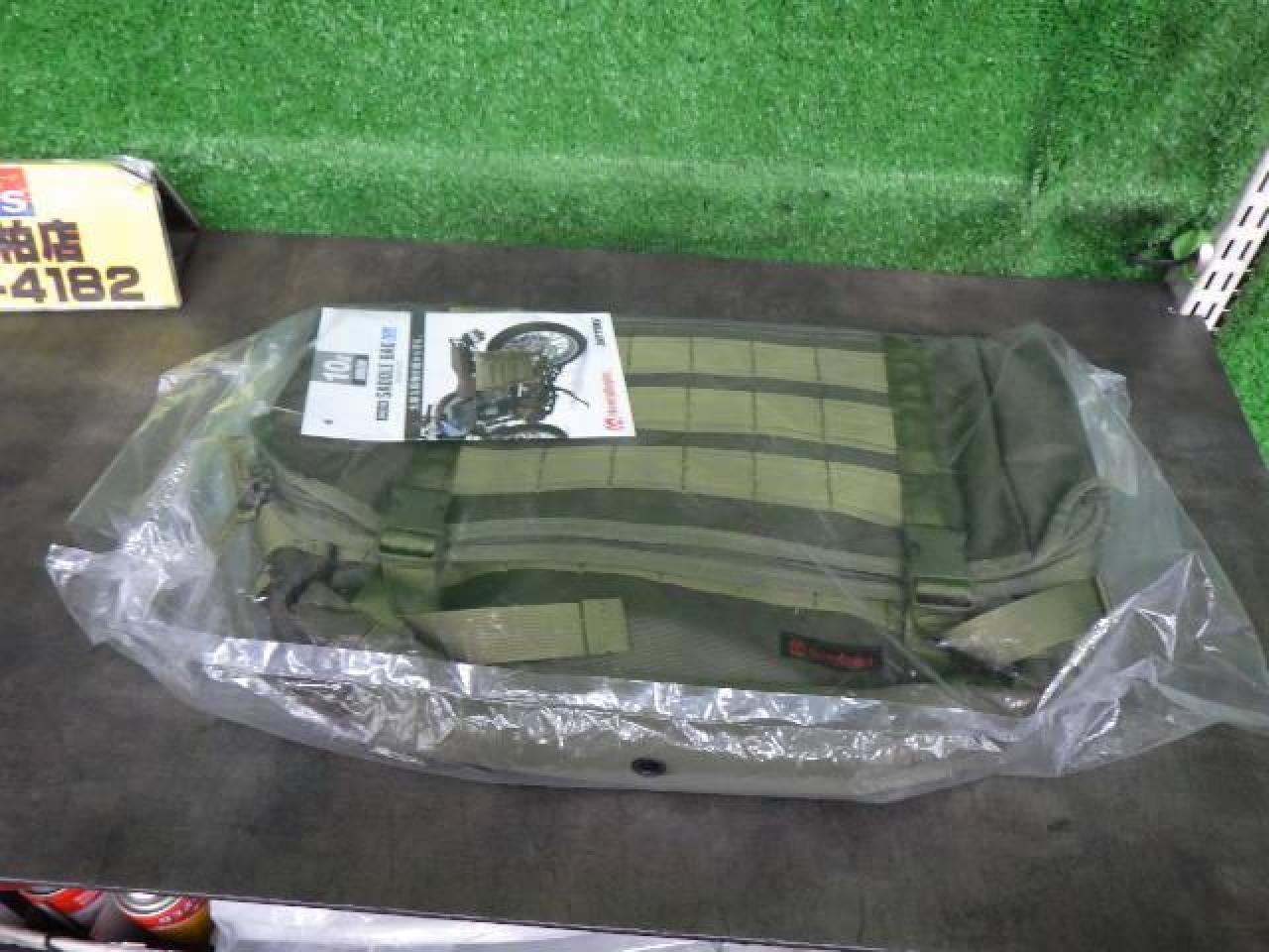 【HenlyBegins】ヘンリービギンズ 30849 DHS-28 サドルバッグWR 10L グリーン | バイク用品 ツーリング用品 バッグ(二輪)を通販で購入する | 中古カー＆バイク用 ...