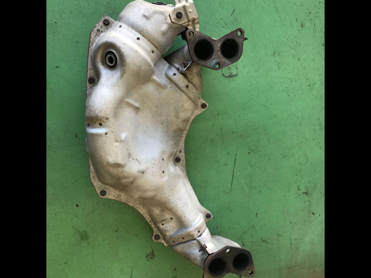 2【86/ZN6/BRZ/ZC6 前期外し】 TOYOTA/SUBARU純正 エキゾーストマニホールド エキマニ | カー用品 吸気・排気系 ...