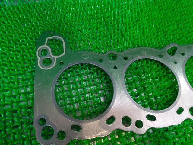 日産 ER34純正ヘッドガスケット | カー用品 吸気・排気系 その他吸気・排気系を通販で購入する | 中古カー＆バイク用品の販売ならアップガレージ