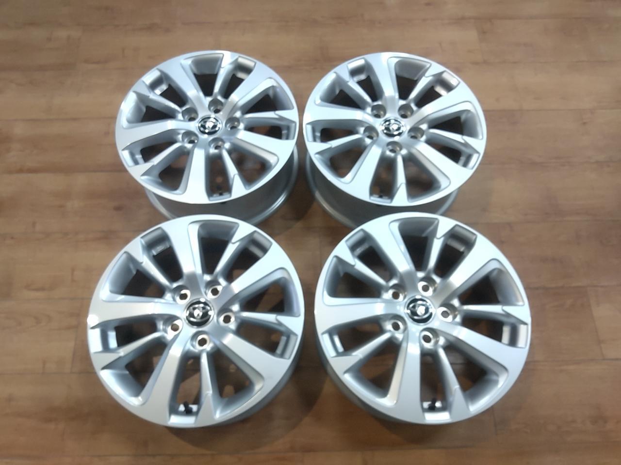 【トヨタ純正】 ヤリスクロス 純正ホイール | カー用品 アルミホイール 16インチホイールを通販で購入する | 中古カー＆バイク用品の販売 ...