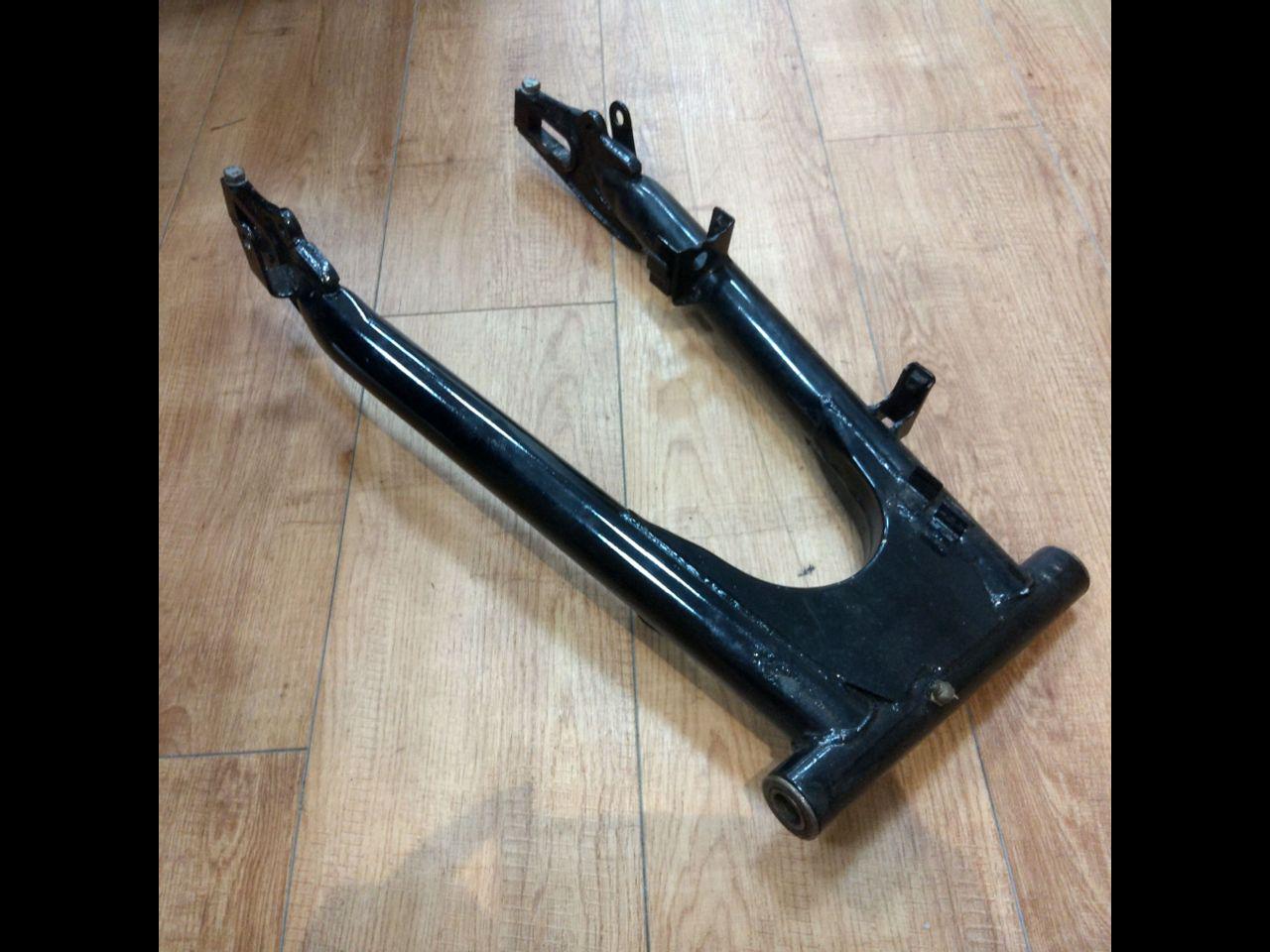 KAWASAKI Z1/Z2 純正スイングアーム | バイク用品 足まわり スイングアーム(二輪)を通販で購入する | 中古カー＆バイク用品の ...