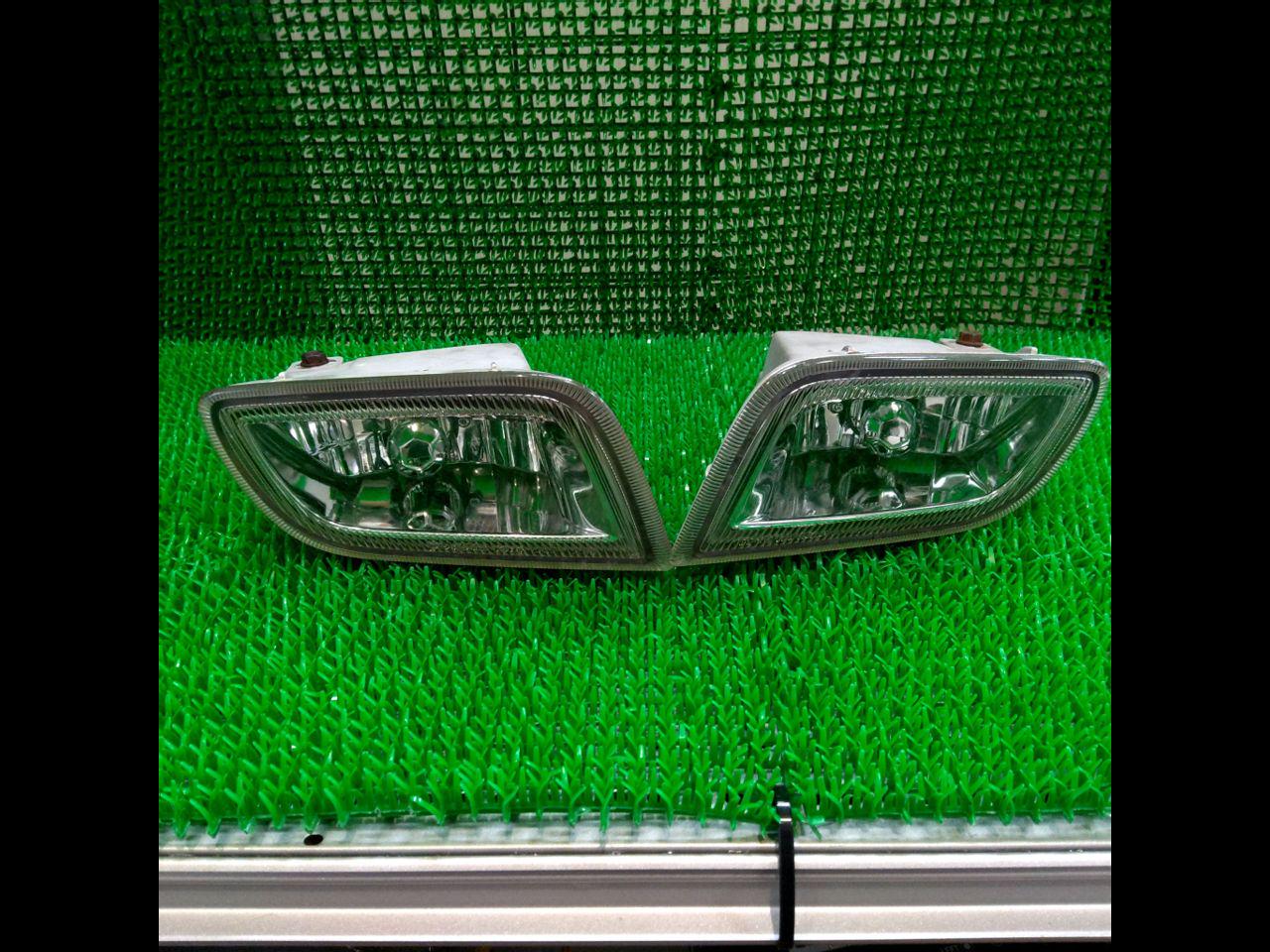 TOYOTA アルファード 純正フォグレンズ | カー用品 電装系 フォグランプを通販で購入する | 中古カー＆バイク用品の販売ならアップガレージ