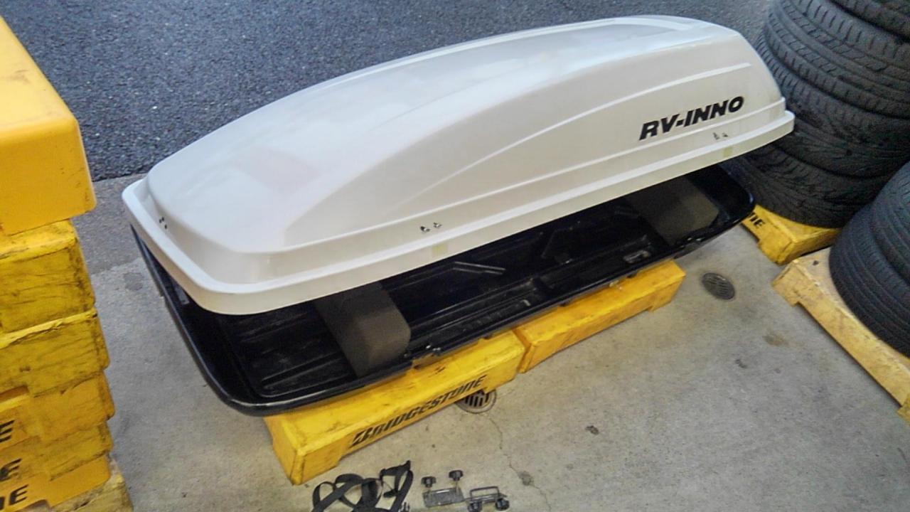 【INNO/RV-INNO】BR603 ストリームボックス ホワイト スクエアバー/エアロバー対応 | 中古品 | アップガレージ 名古屋中川店 | カー用品 キャリア ルーフBOXを通販で ...
