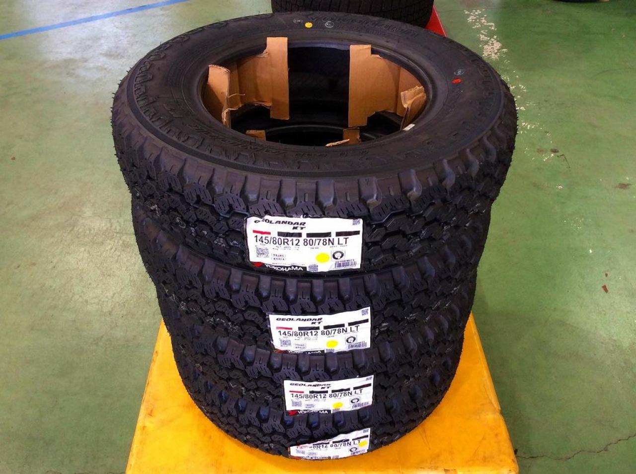 YOKOHAMA(ヨコハマ)GEOLANDAR KT Y828C オールテレーンタイヤ 145/80R12 80/78N LT 4本 | カー用品 タイヤ 12インチタイヤを通販で購入する ...