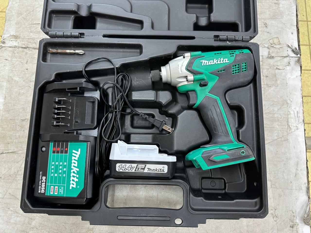 Makita [M695D]充電式インパクトドライバー 14.4V | 中古品 | アップガレージ 鈴鹿店 | 総合リユース ドリル、ドライバ インパクトドライバを通販で購入する | 中古カー ...