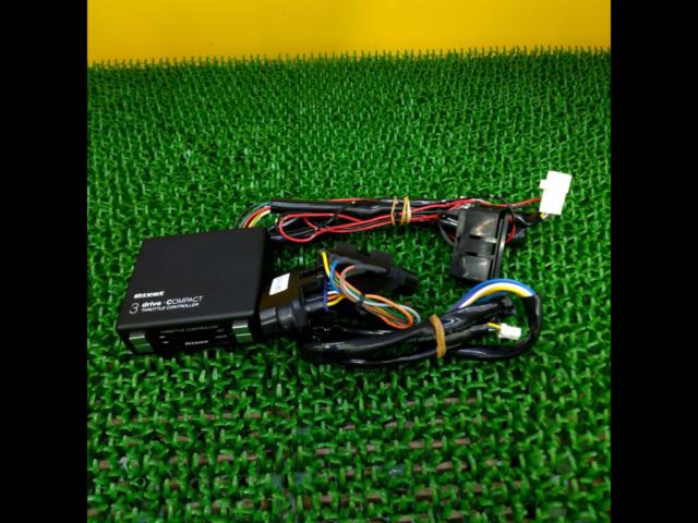 【Pivot】スイフトスポーツ/ZC32 3drive･COMPACT +TH-1D スロットルコントローラー/スロコン | カー用品 電装系 電装パーツを通販で購入する | 中古カー＆バイク ...