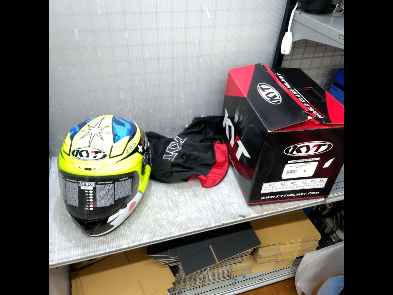 KYT KR-1 アレックス・エスパルガロ Lサイズ 未使用 | バイク用品 ヘルメット フルフェイス(二輪)を通販で購入する | 中古カー＆バイク用品の販売ならアップガレージ