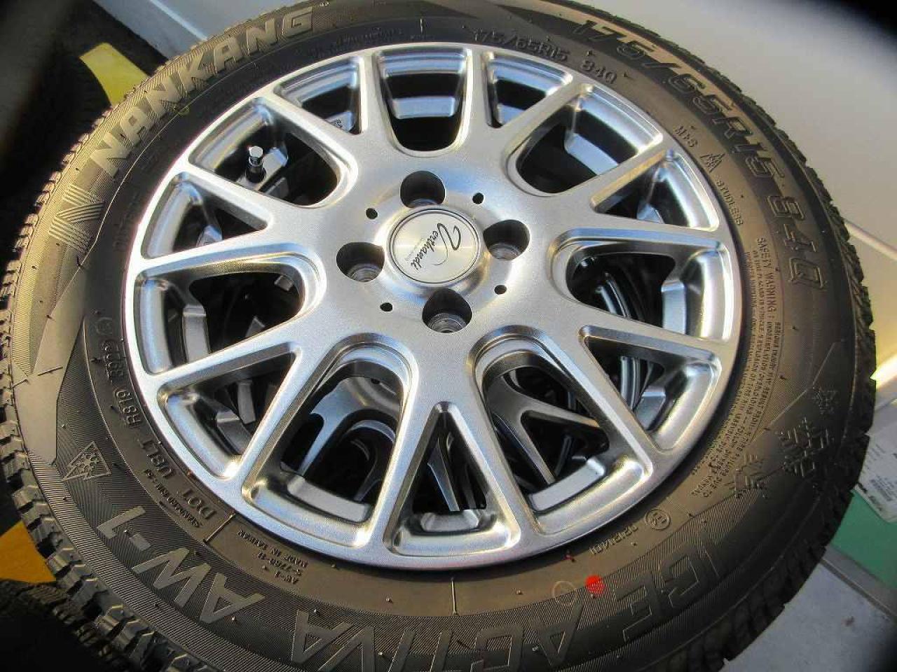 Verthandi YH-M7V + NANKANG ICE ACTIVA AW-1 175/65R15 2022年製 4本セット | カー ...