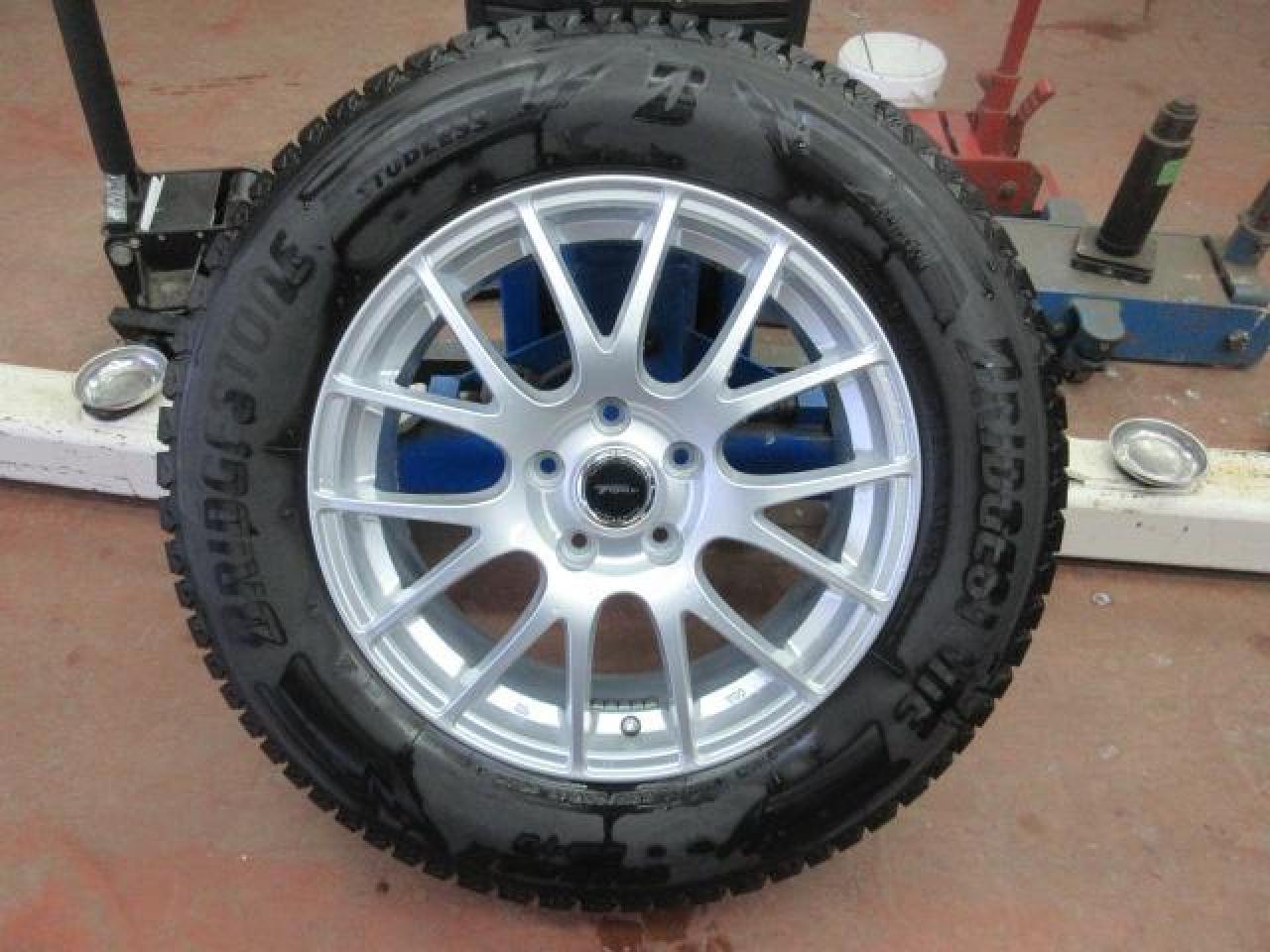 BRIDGESTONE TOPRUN M7+BRIDGESTONE BLIZZAK DM-V3 (X03617) | カー用品 スタッドレスタイヤホイールセット 17インチスタッドレスタイヤ ...