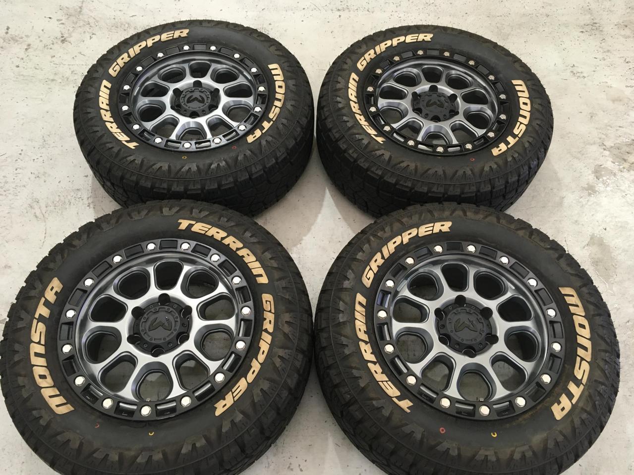 TRISTAR INTERNATIONAL(トライスターインターナショナル) MKW(エムケーダブリュー) M204 + MONSTA TERRAIN GRIPPER | カー用品 タイヤ ...