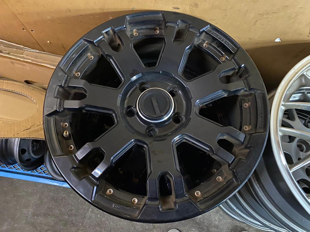 【RAYS(レイズ)】DAYTONA(デイトナ) FDX F7 | カー用品 アルミホイール 17インチホイールを通販で購入する | 中古カー ...