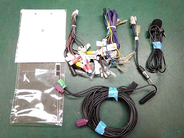 Regeo AZ-723 2×2フルセグチューナー内蔵メモリーナビゲーション | カー用品 カーナビ(地デジ） AV一体メモリーナビ（地デジ）を通販で購入する | 中古カー＆バイク用品の販売 ...