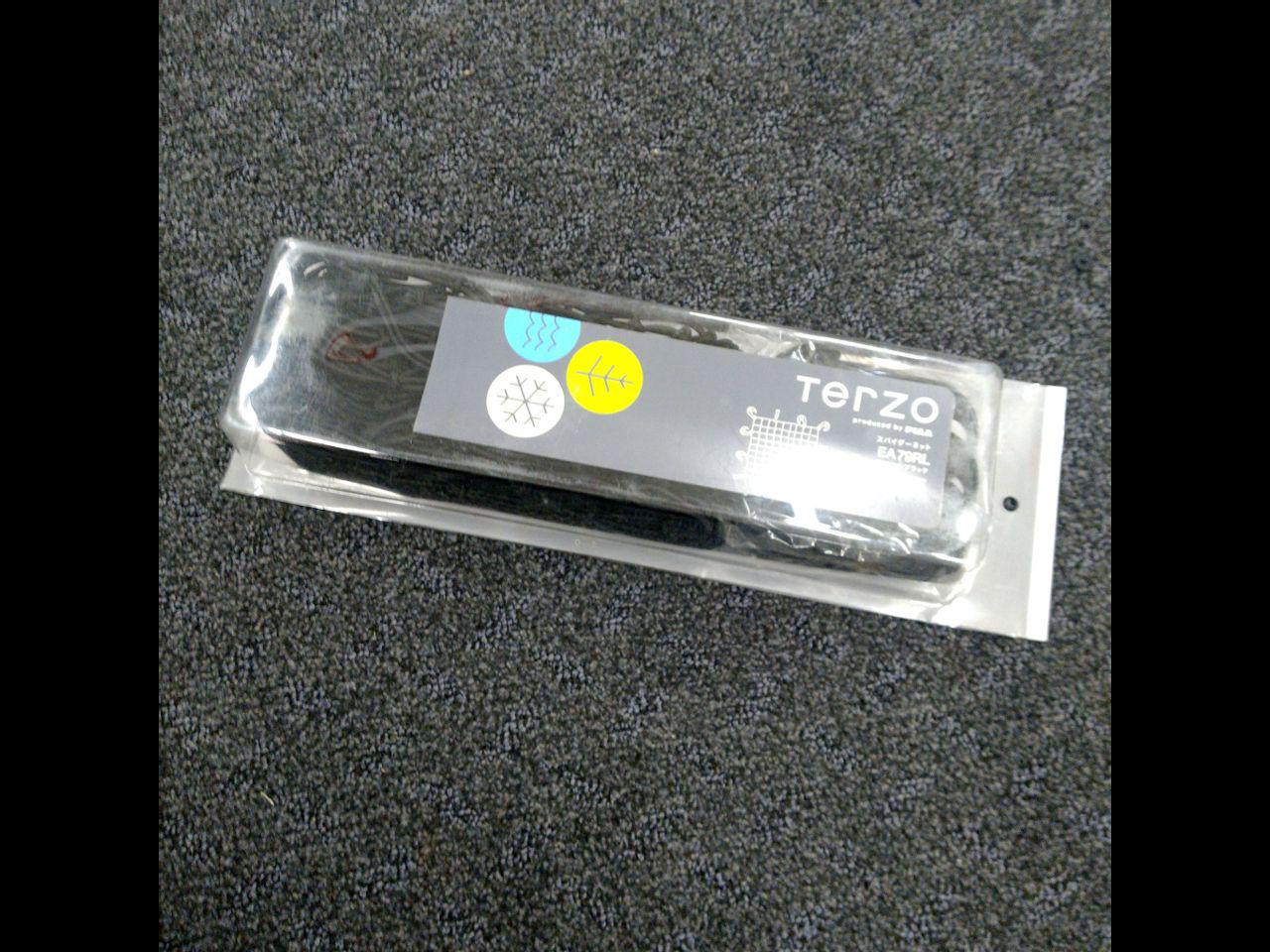 【THULE】Terzo スパイダーネット | 新古品 | アップガレージ 平塚店 | カー用品 キャリア その他キャリアを通販で購入する | 中古カー＆バイク用品の販売ならアップガレージ