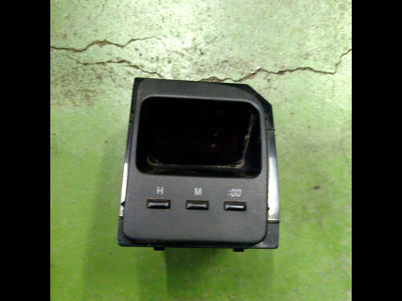 【JZX90・GX90】TOYOTA 純正デジタル時計 | カー用品 インテリア その他インテリアを通販で購入する | 中古カー＆バイク用品の販売ならアップガレージ