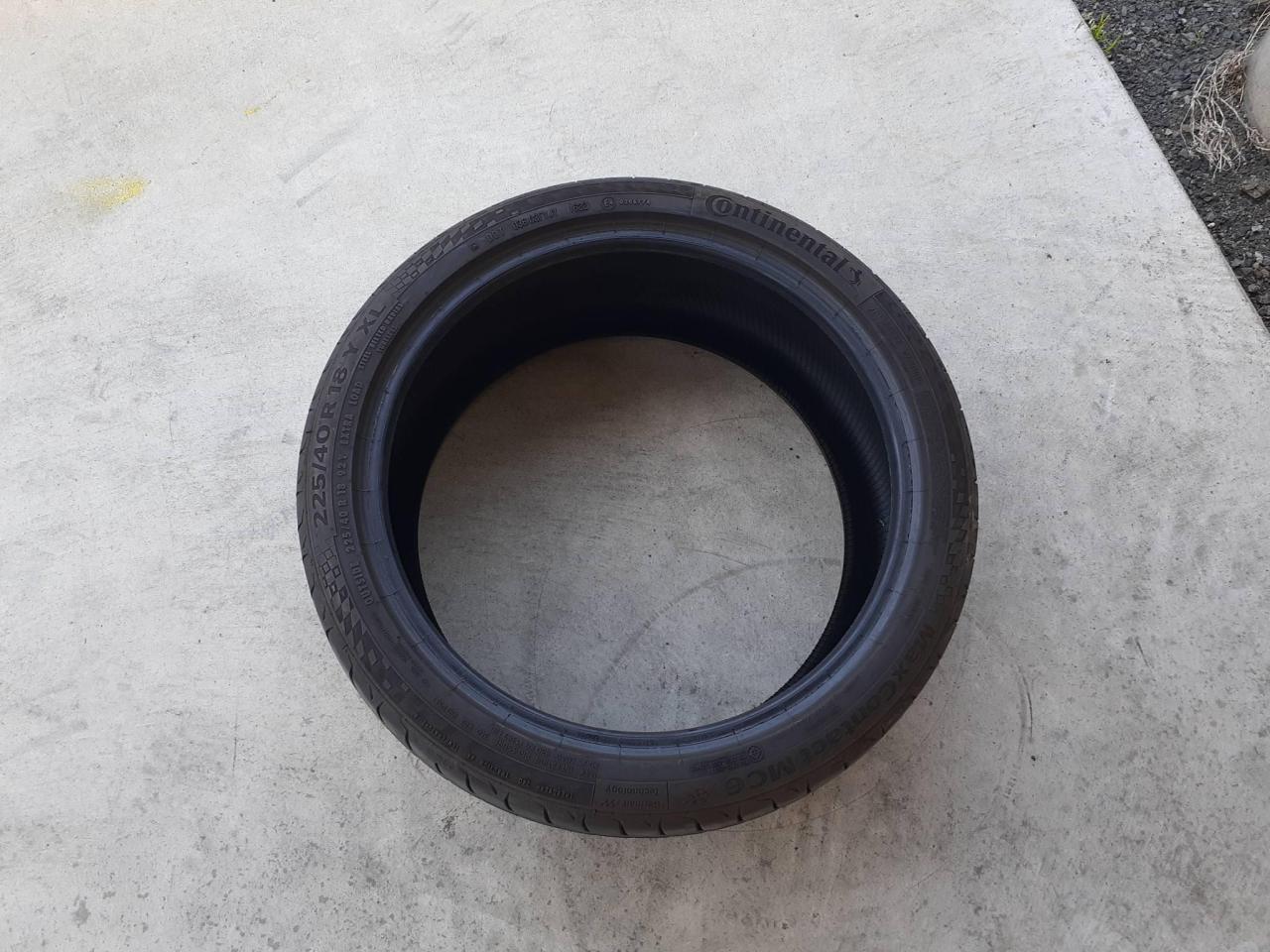 【1本】Continental MaxContact MC6 225/40R18 | カー用品 タイヤ 18インチタイヤを通販で購入する | 中古カー＆バイク用品の販売ならアップガレージ
