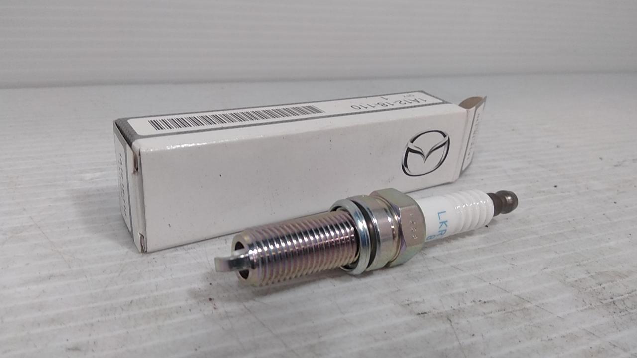 NGK イリジウムプラグ LKR7BI8 | 新古品 | アップガレージ 旭川永山店 | カー用品 電装系 チューニング電装を通販で購入する ...