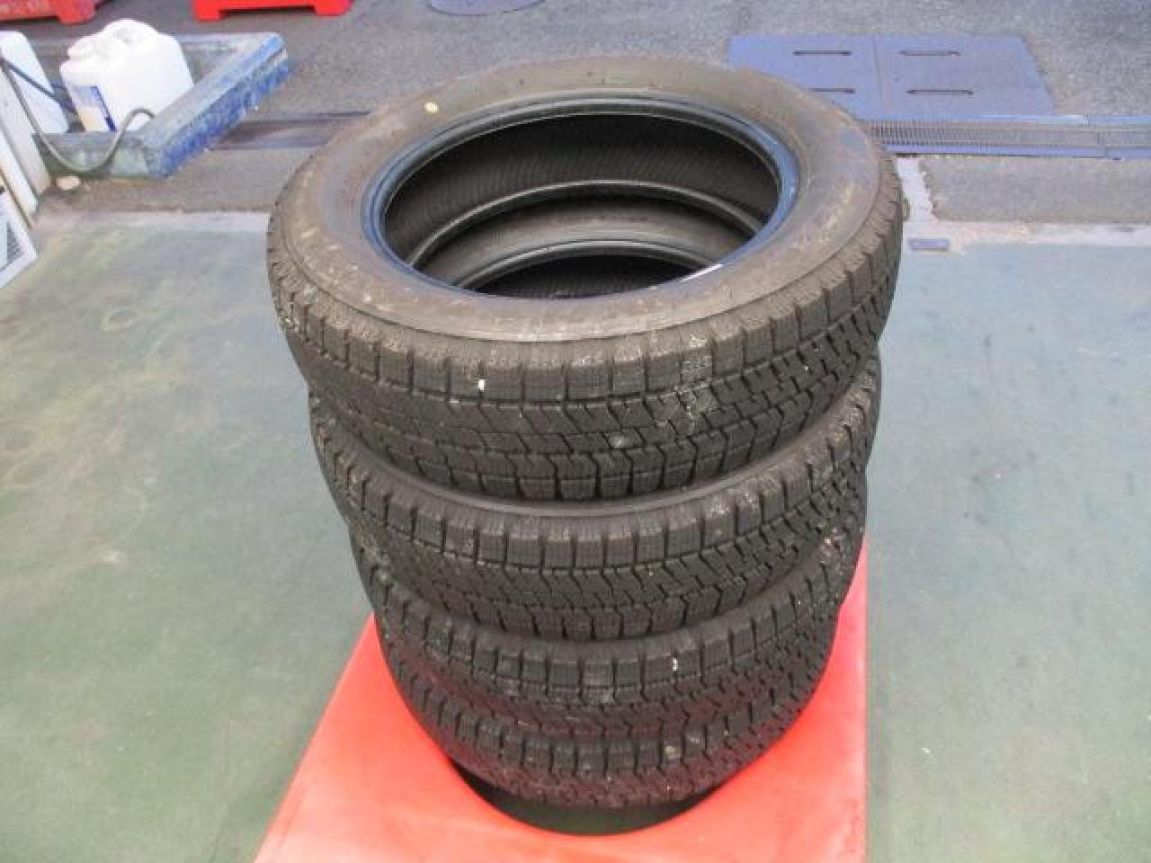 BRIDGESTONE BLIZZAK VRX2 75Q | カー用品 スタッドレスタイヤ 14インチスタッドレスタイヤを通販で購入する ...