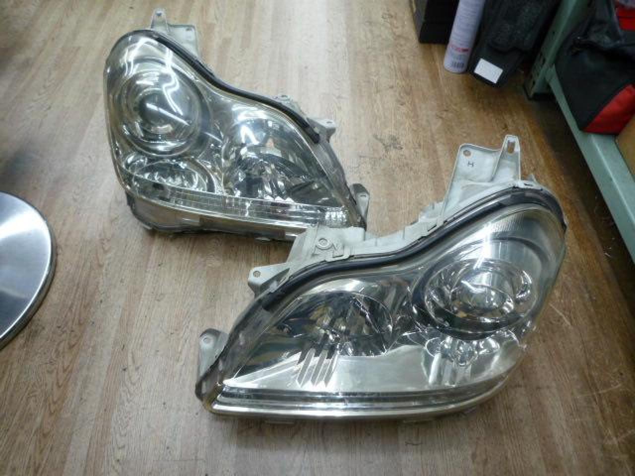 トヨタ純正 180系クラウンマジェスタ純正ヘッドライト | カー用品 ボディパーツ ヘッドライトを通販で購入する | 中古カー＆バイク用品の ...