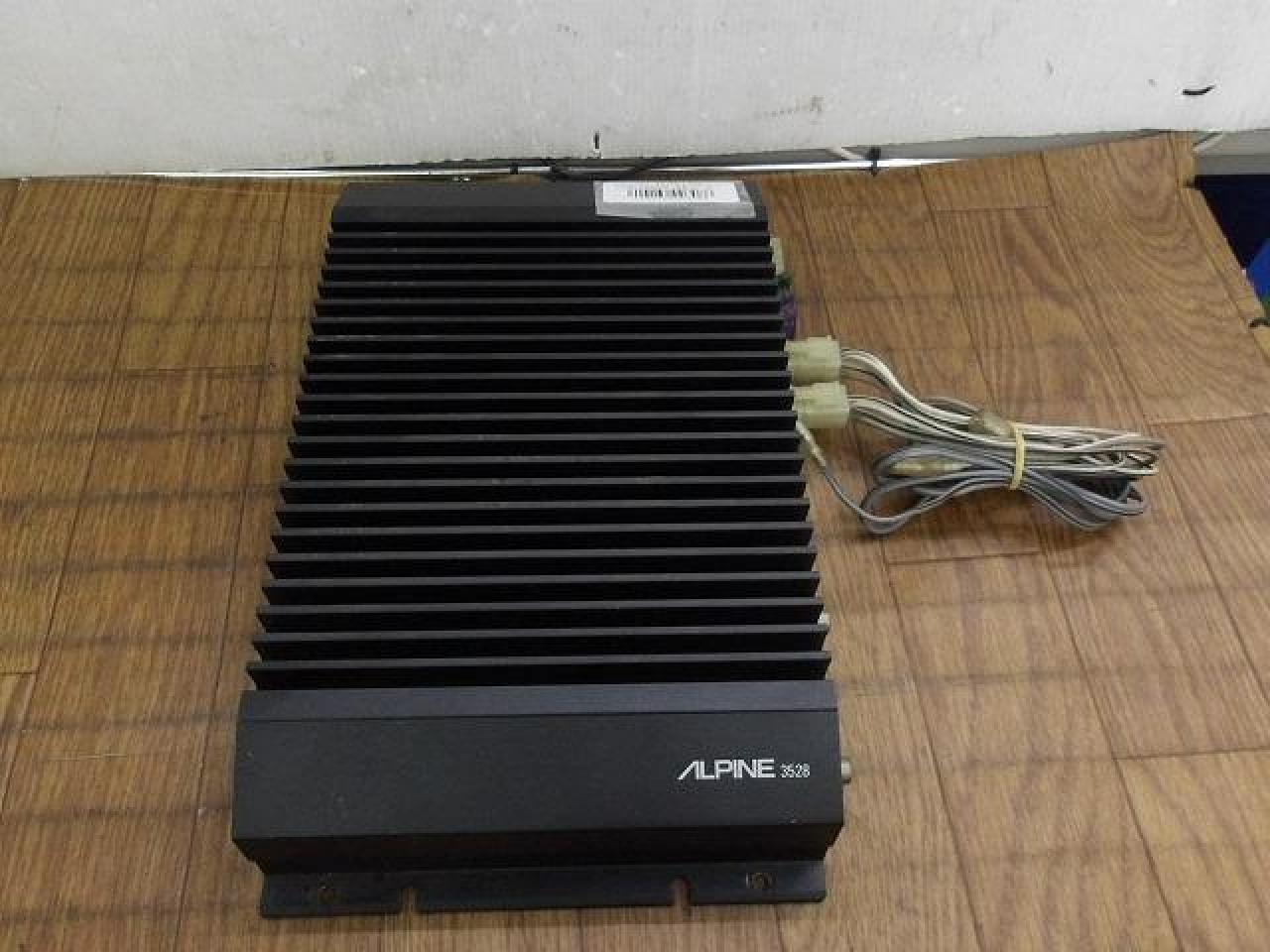 値下げしました【ALPINE】3528 | 中古品 | アップガレージ 大阪門真店 | カー用品 アンプを通販で購入する | 中古カー＆バイク用品の販売ならアップガレージ