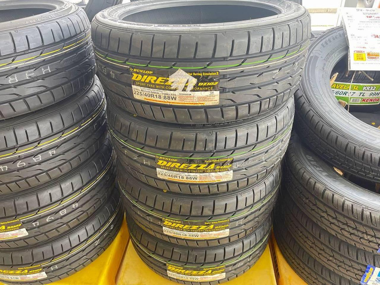 DUNLOP(ダンロップ) DIREZZA DZ102 225/40R18 2023年製 4本 | カー用品 タイヤ 18インチタイヤを通販で購入する | 中古カー＆バイク用品の販売ならアップガレージ