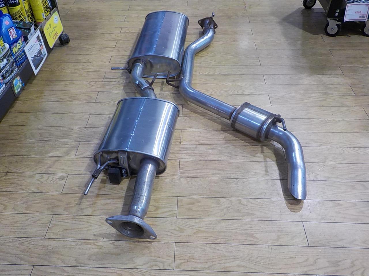 【日産純正】日産純正 エルグランドE52 純正マフラー 中間パイプ+リアピース | カー用品 吸気・排気系 マフラーを通販で購入する | 中古 ...