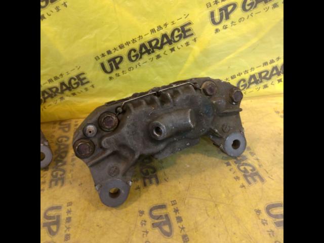 【さらに値下げしました】マツダ純正 RX-7 FC3S 純正フロントキャリパー | 中古品 | アップガレージ 千葉松戸店 | カー用品 ...