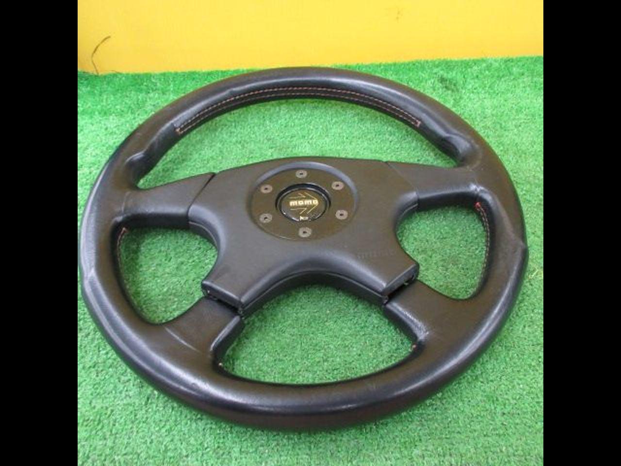 MOMO TYP M36 | 中古品 | アップガレージ 札幌新発寒店 | カー用品 インテリア ステアリングを通販で購入する | 中古カー ...