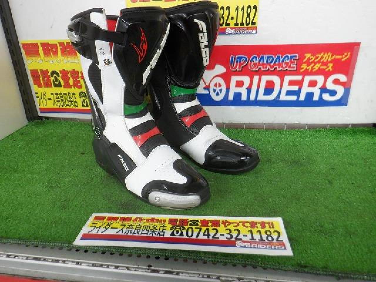 Gianni Falco (ジャンニファルコ) GF309 ESO PRO2 ブーツ | バイク用品 ブーツ・シューズ レーシングブーツ ...