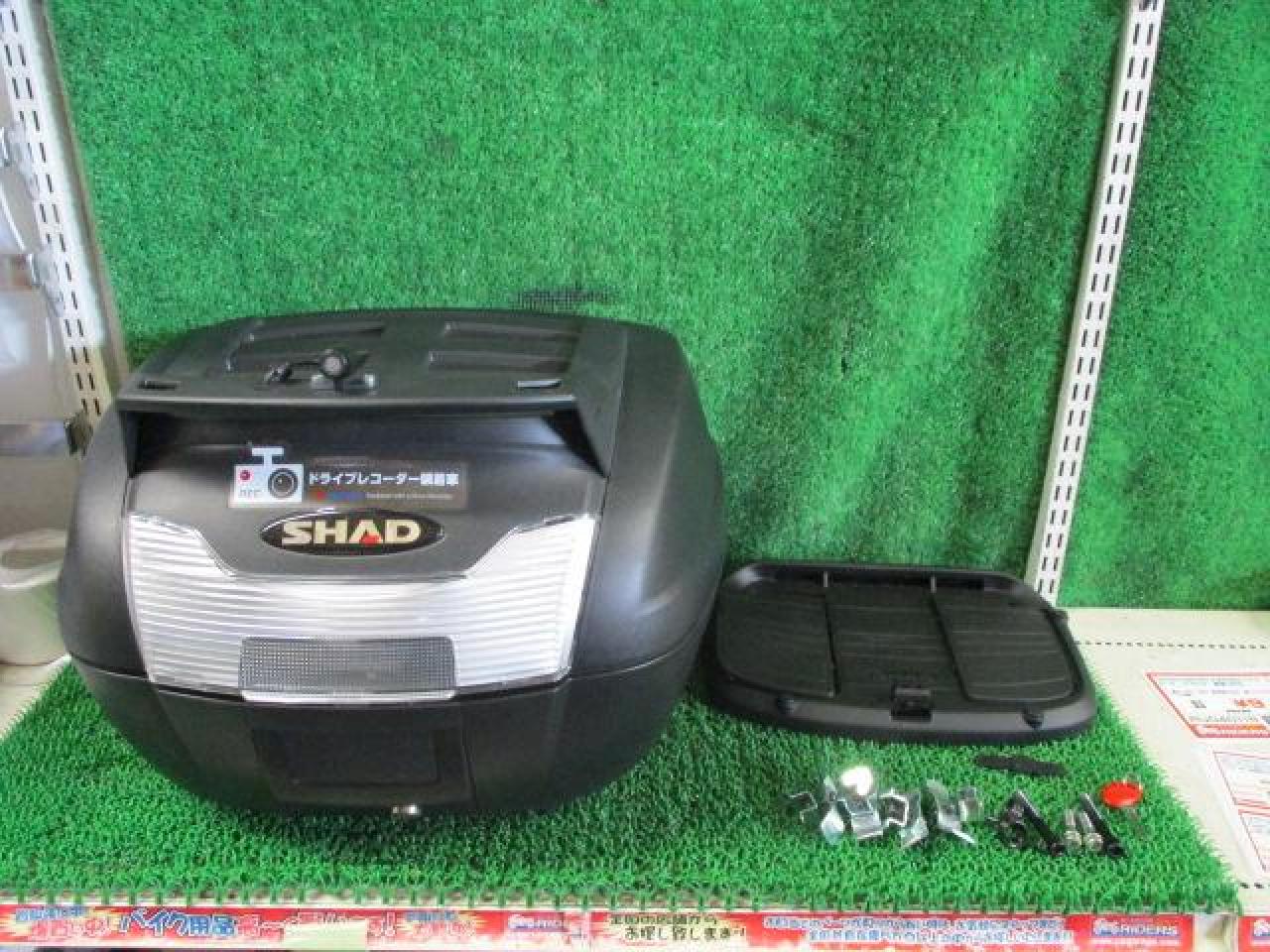 【SHAD】SH40 CARGO トップケース ブラック 容量:40L | バイク用品 ツーリング用品 BOX(二輪)を通販で購入する ...
