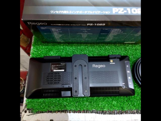 Regeo ワンセグ内蔵9.3インチポータブルナビゲーション PZ-1023 | カー用品 カーナビ(地デジ） ポータブルメモリーナビ（地デジ)を通販で購入する | 中古カー＆バイク用品の販売 ...