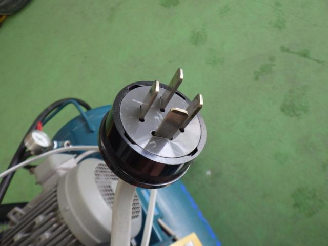 富士コンプレッサー/IYASAKA FS-37 コンプレッサー | 総合リユース エアーツール コンプレッサーを通販で購入する | 中古カー ...